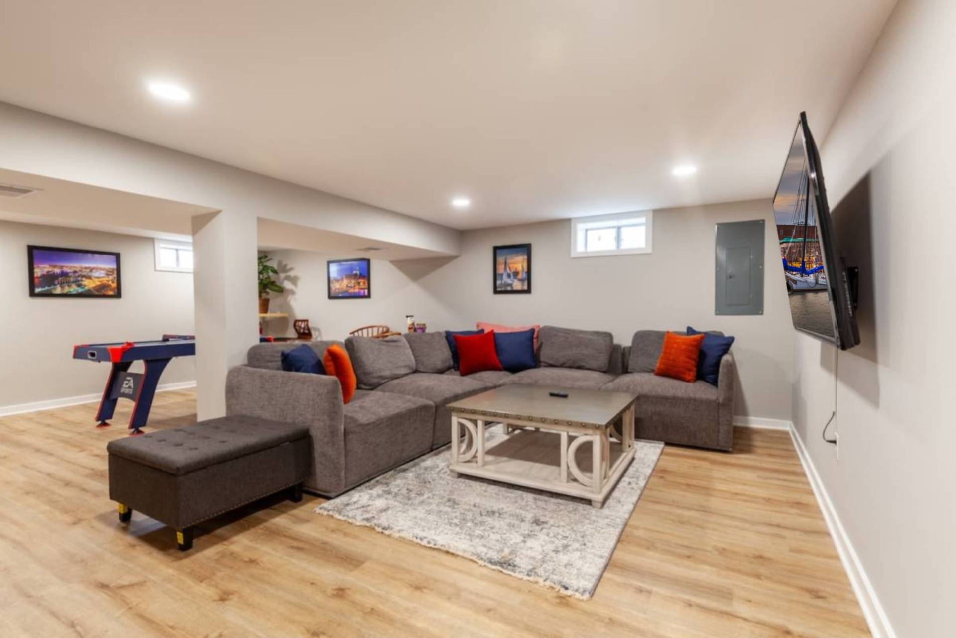 Spacious Home With Gourmet Kitchen And Recreation Room - Charming Retreat - Maryland