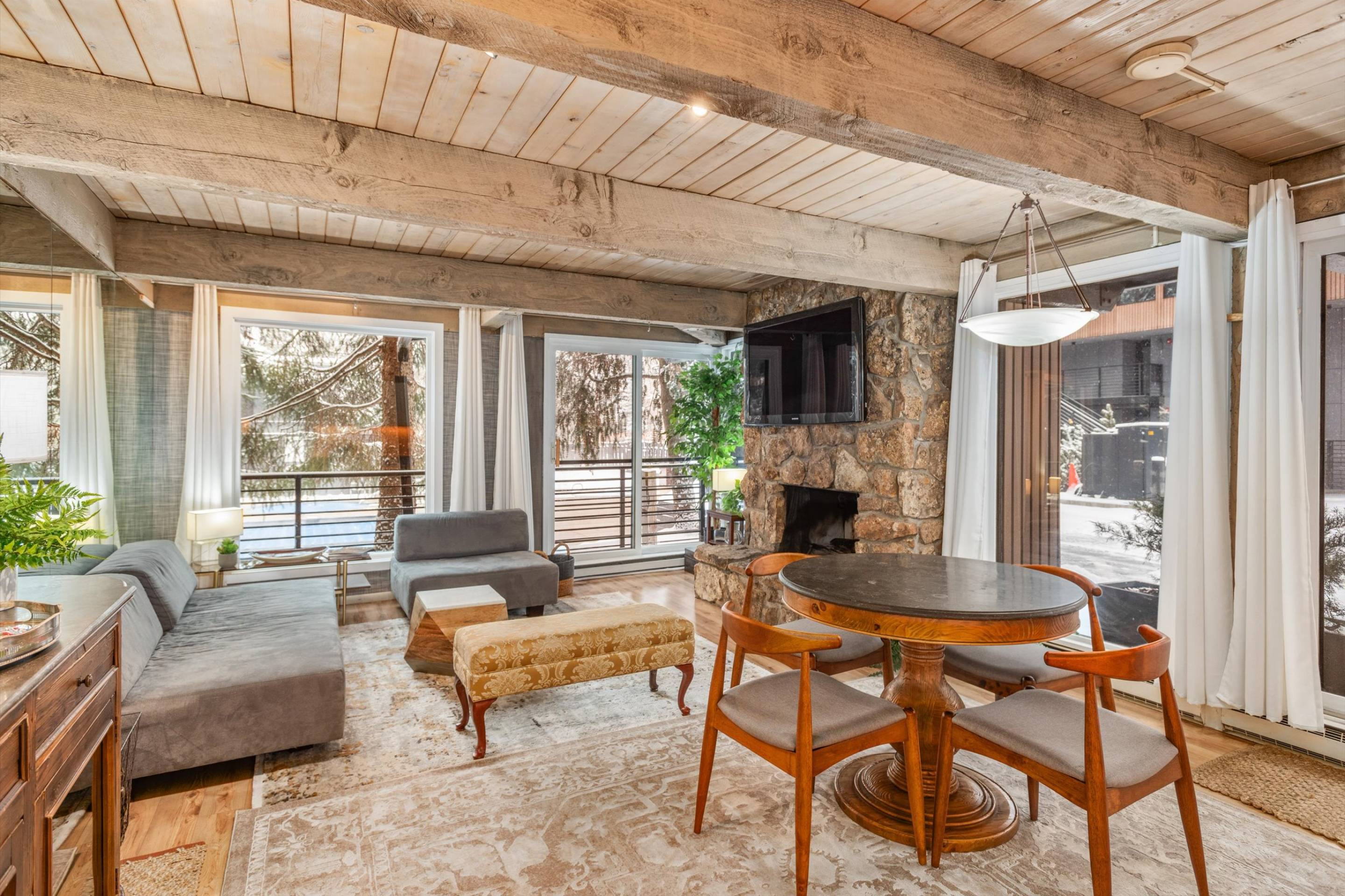 Chateau Roaring Fork Condo 31 - Aspen, CO