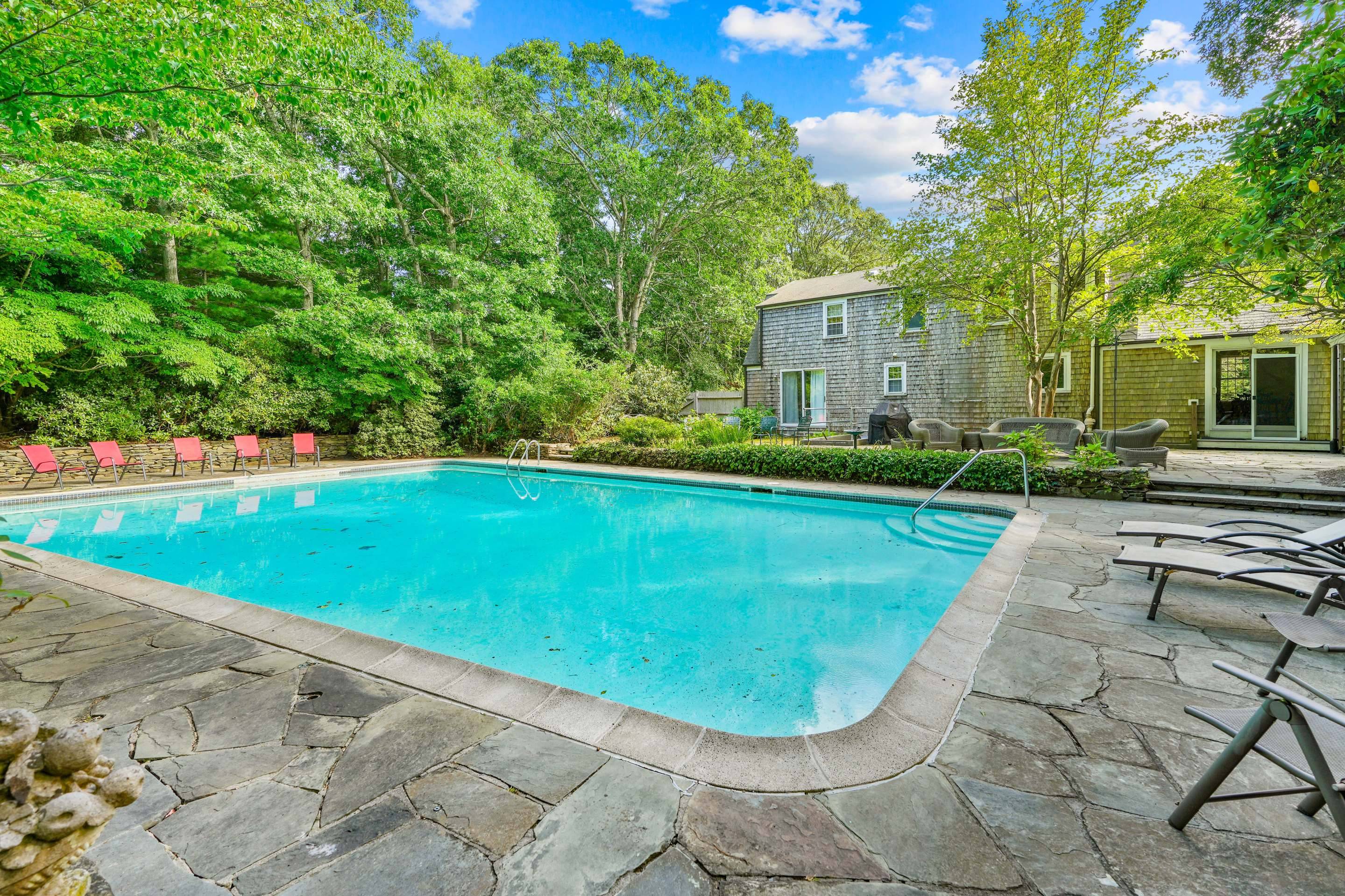 Private Pool And Coastal Serenity Await - Tranquil Escape - Massachusetts