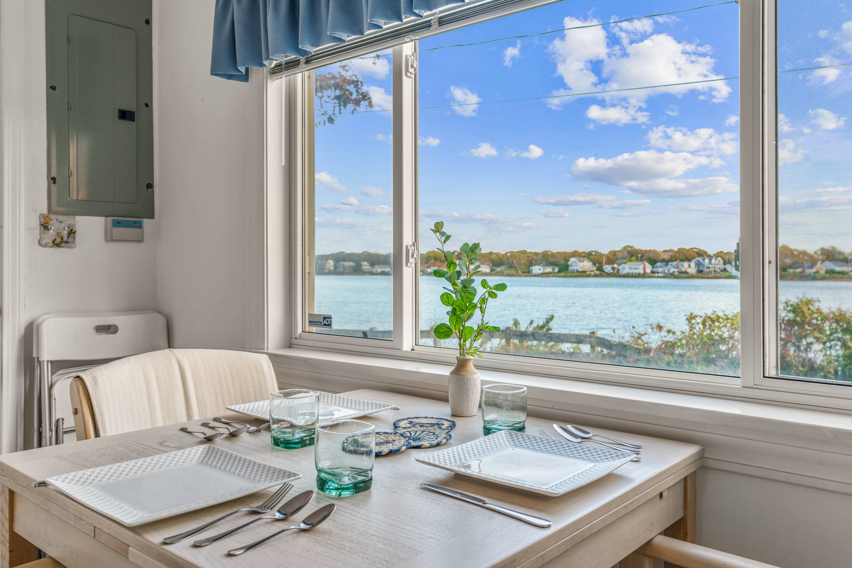94 Nantucket Ave, Falmouth - マーサズ・ビンヤード島, MA