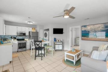 Panama City Beach Vacation Rental | Updated west end PCB condo with ...