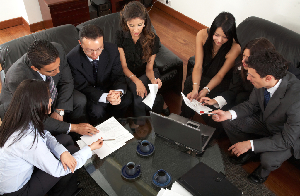 4 Important Tips for Landing a Major Client | BusinessCollective