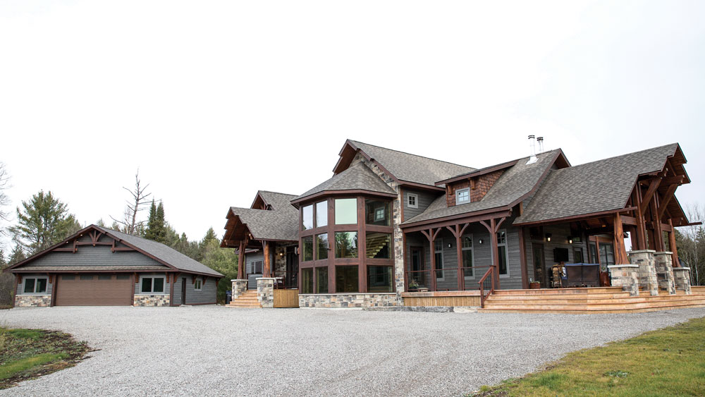 This Timber Home Puts the Spotlight on the Beauty of Wood