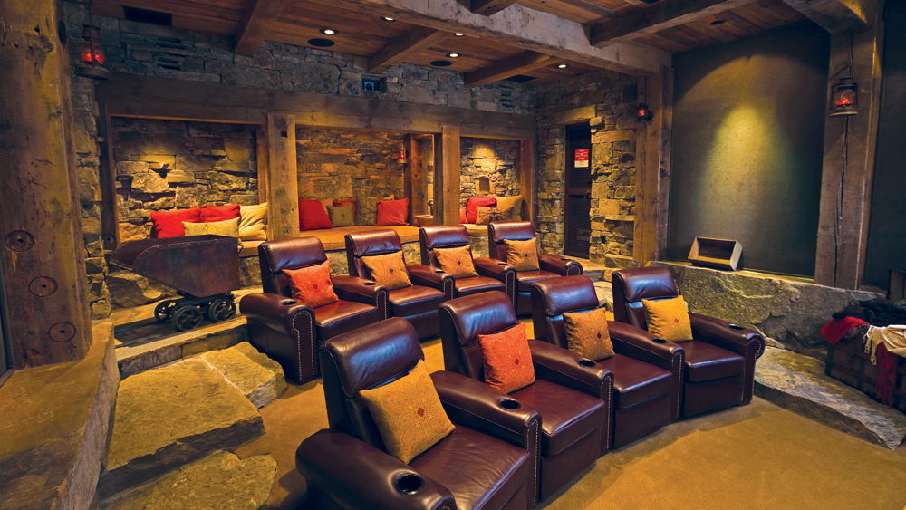 Western Timber Home With Eastern Flair