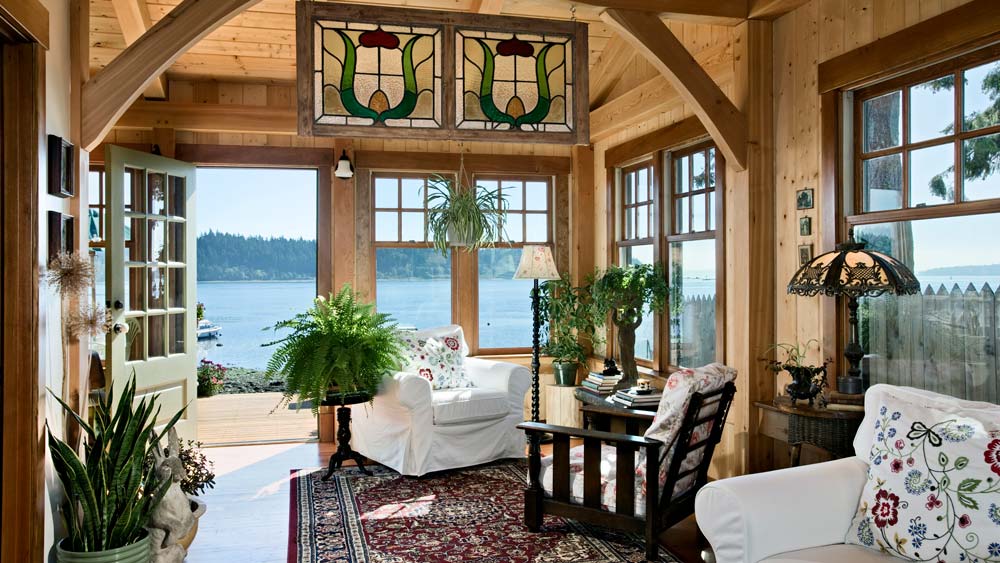 A Pacific Coast Cottage: Smart Cabin Design