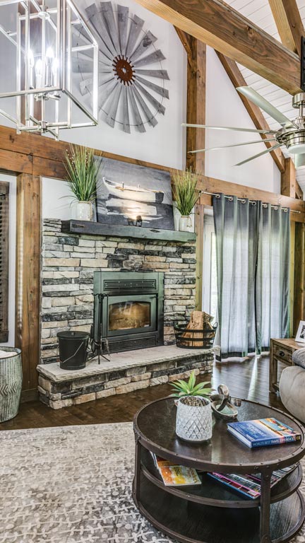 A Contemporary But Warm and Rustic Tennessee Home