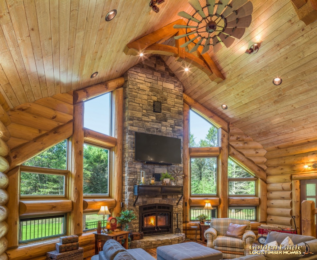 Custom Log And Timber Home 2124AL by Golden Eagle Log & Timber Homes