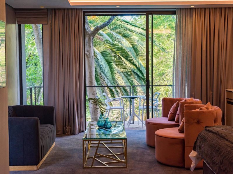 Mantis Soanambo Hotel & Spa - Hotels, eco-lodges and waterways