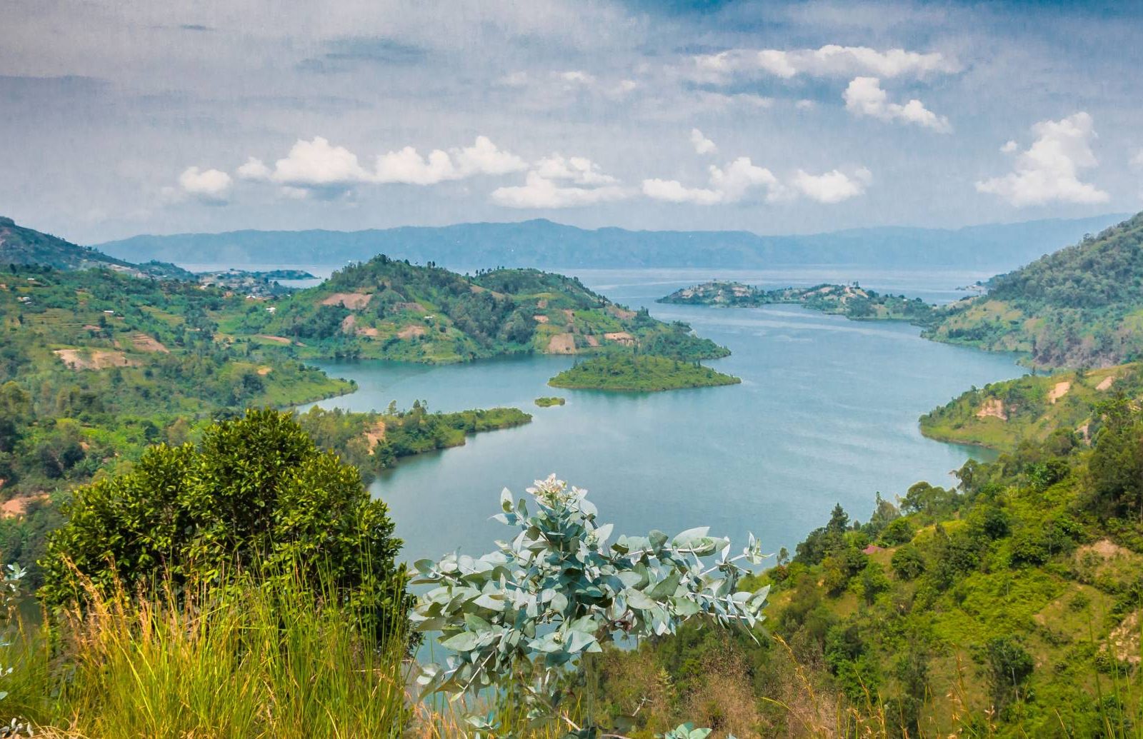 Experience Serenity at Mantis Kivu Marina Bay Hotel – Lakeside Retreat ...