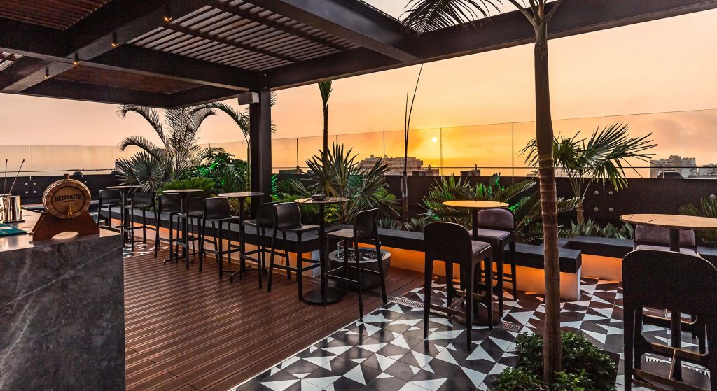 Ambra Rooftop Bar - Pullman Lima Miraflores