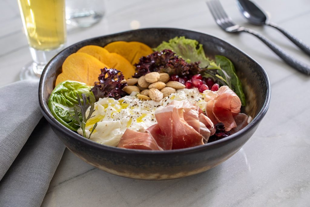 CDA -Mediterranean Dining in Downtown Chicago