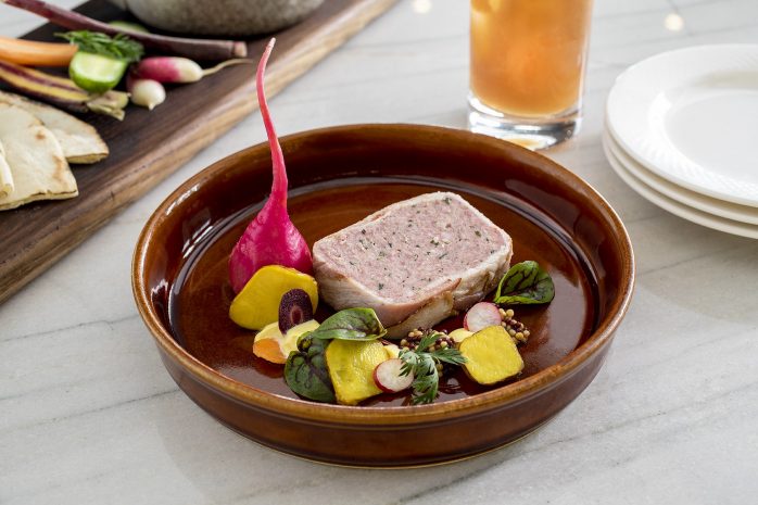 Sofitel Chicago Magnificent Mile - LE BAR