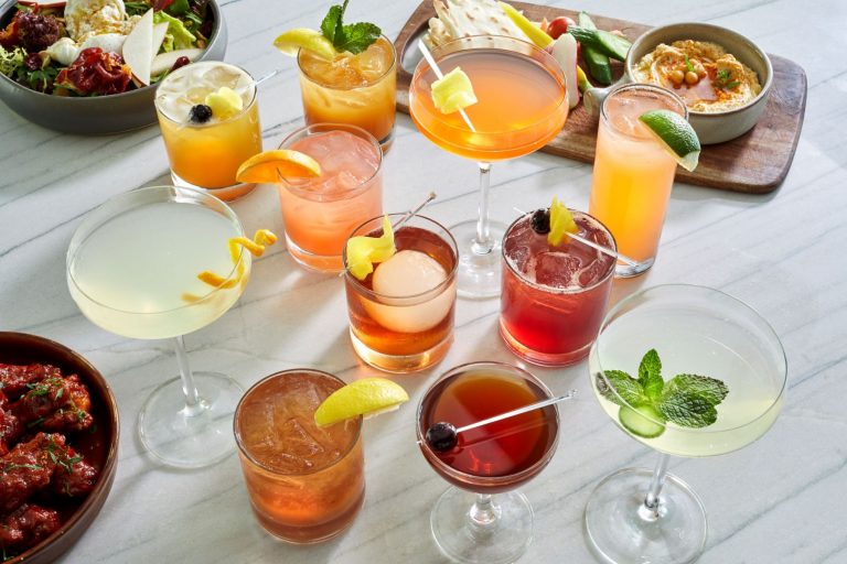 Sofitel Chicago Magnificent Mile - LE BAR