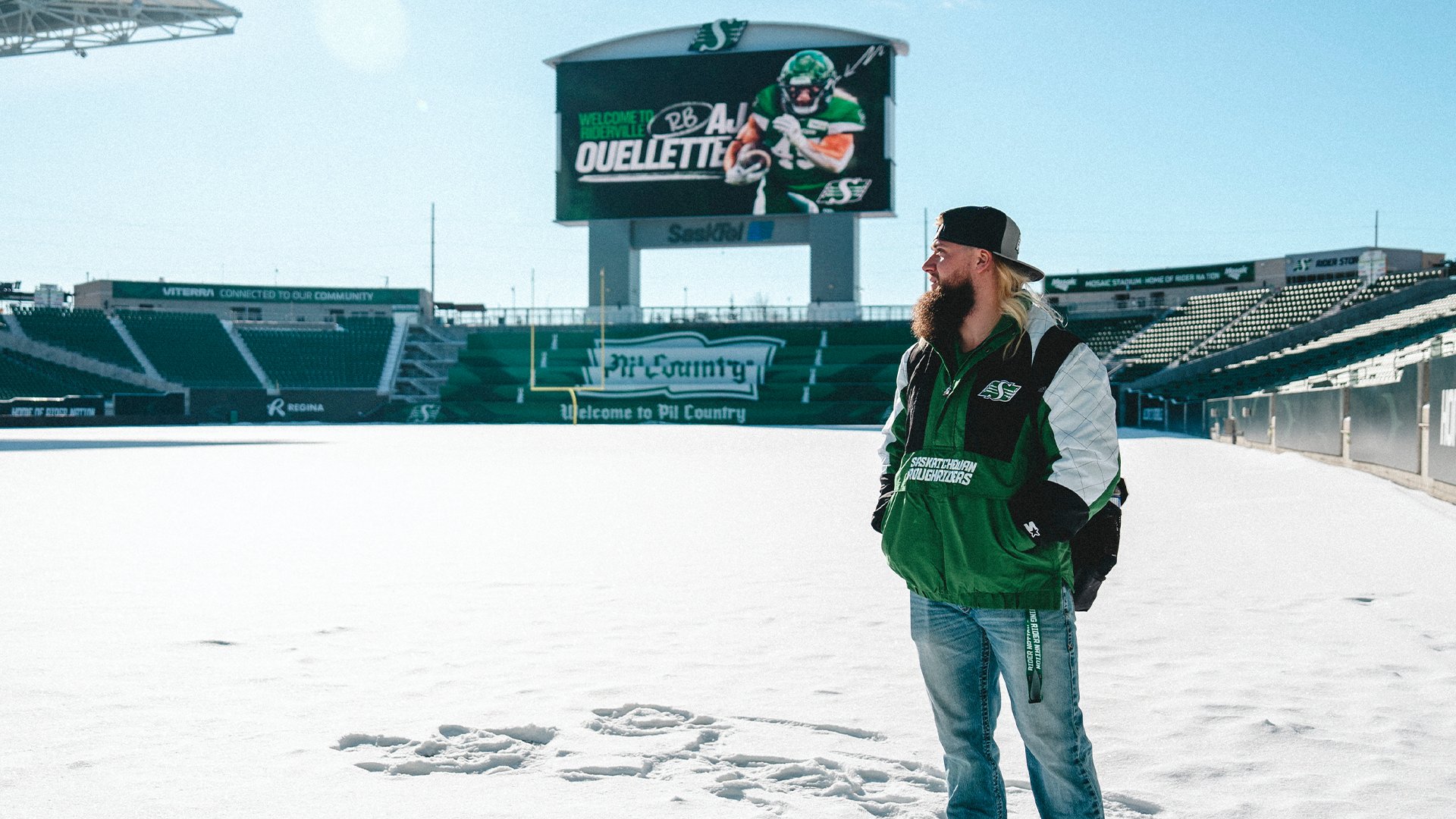 'He's a workhorse and it's contagious': Riders make A.J. Ouellette highest-paid American RB in ...