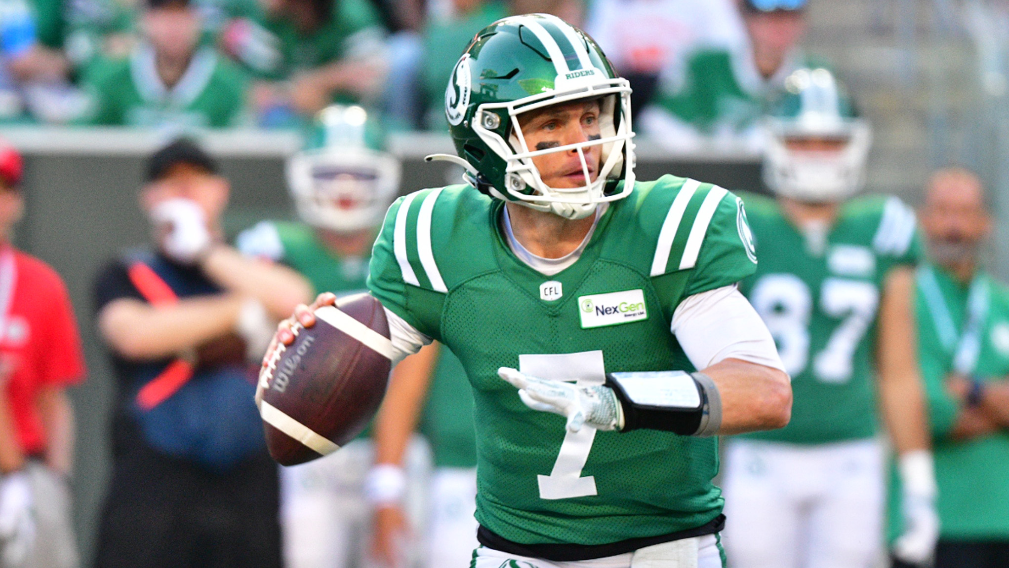 Saskatchewan Roughriders' QB Trevor Harris headed to six-game injured ...