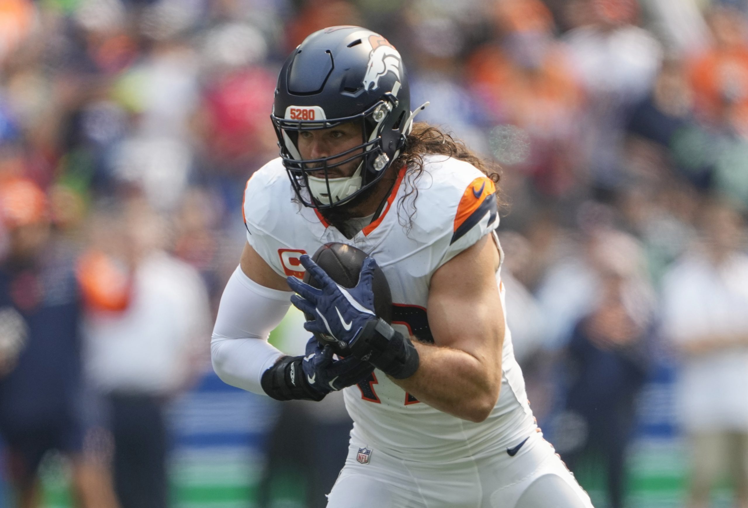 Denver Broncos' LB Alex Singleton suffers torn ACL, out for rest of ...