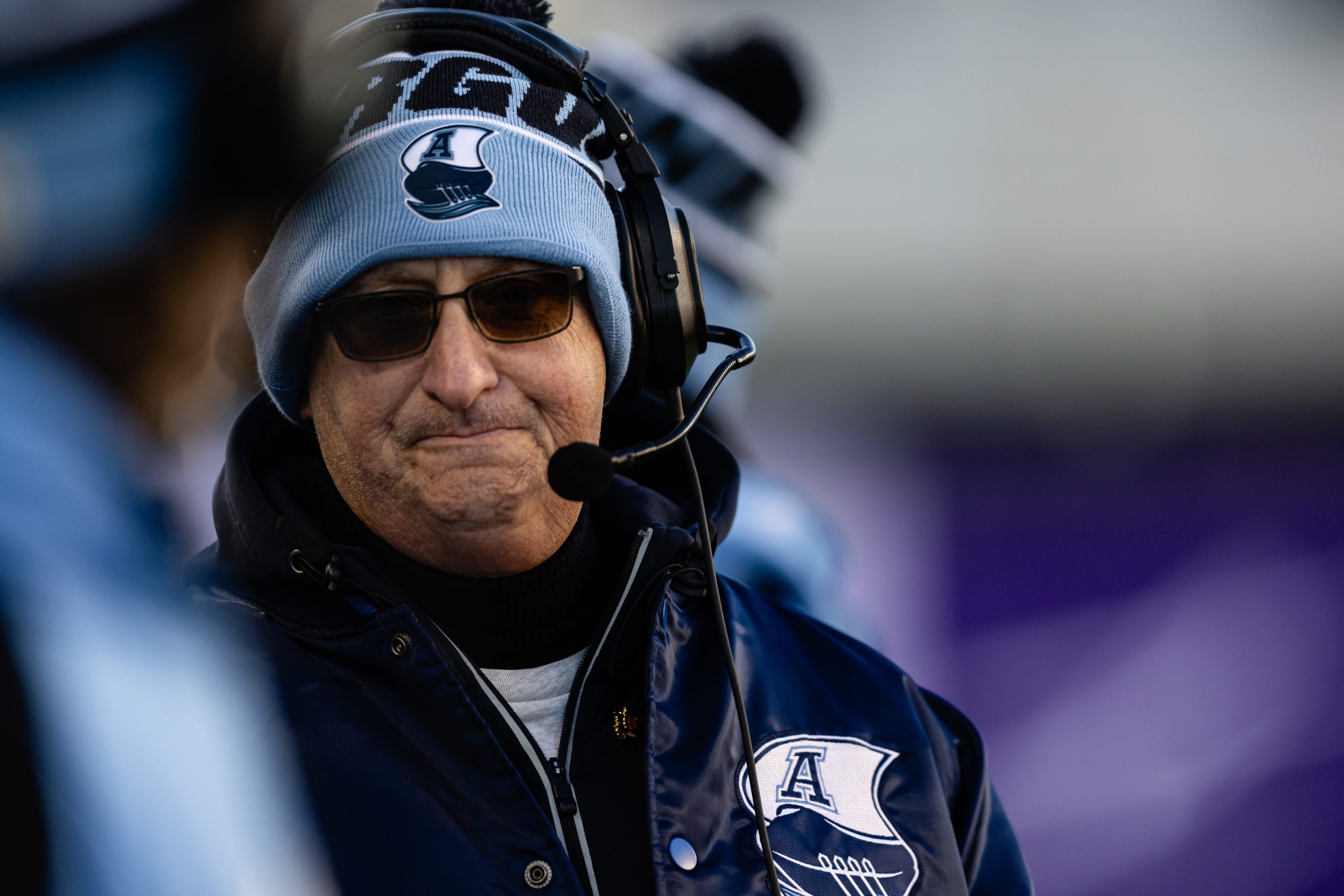 Blue Bombers granted permission to interview Argos' QB coach Mike ...