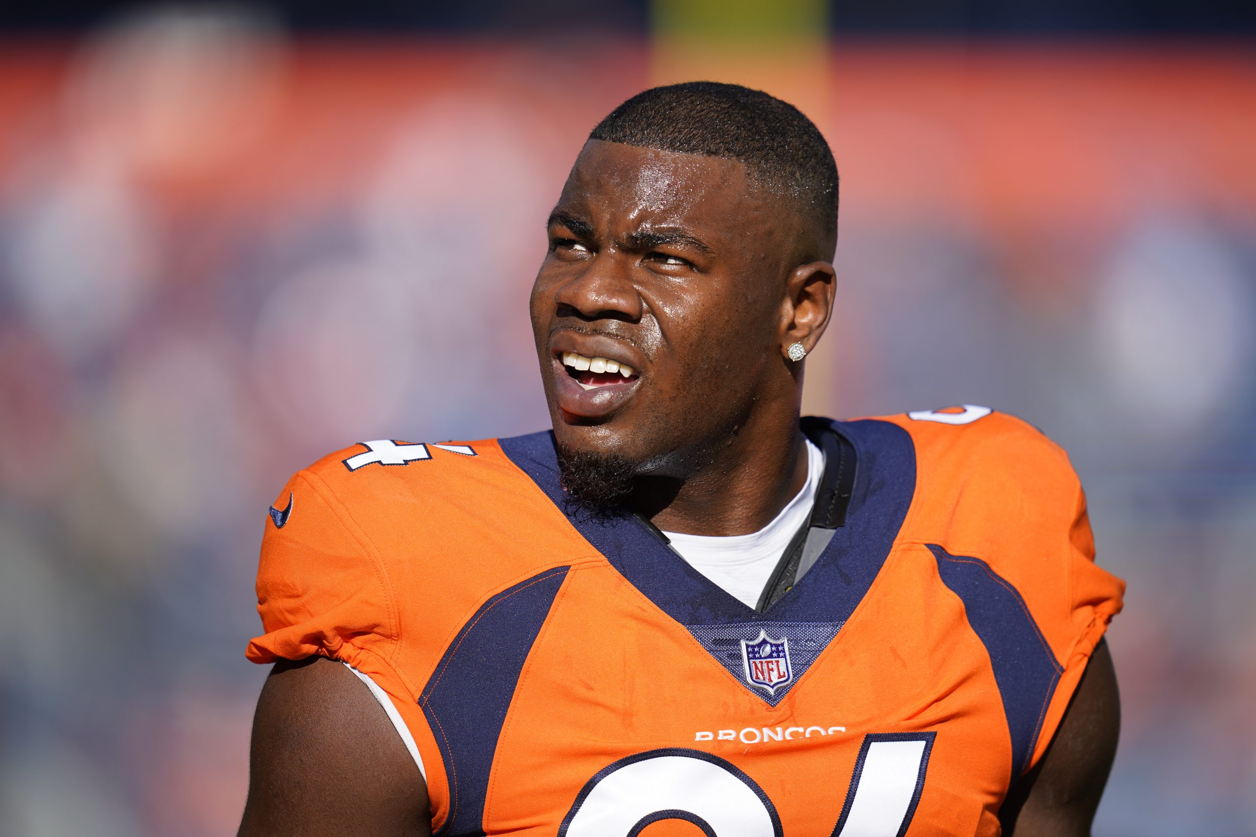 Saskatchewan Roughriders sign former Broncos DL Aaron Patrick who tried ...