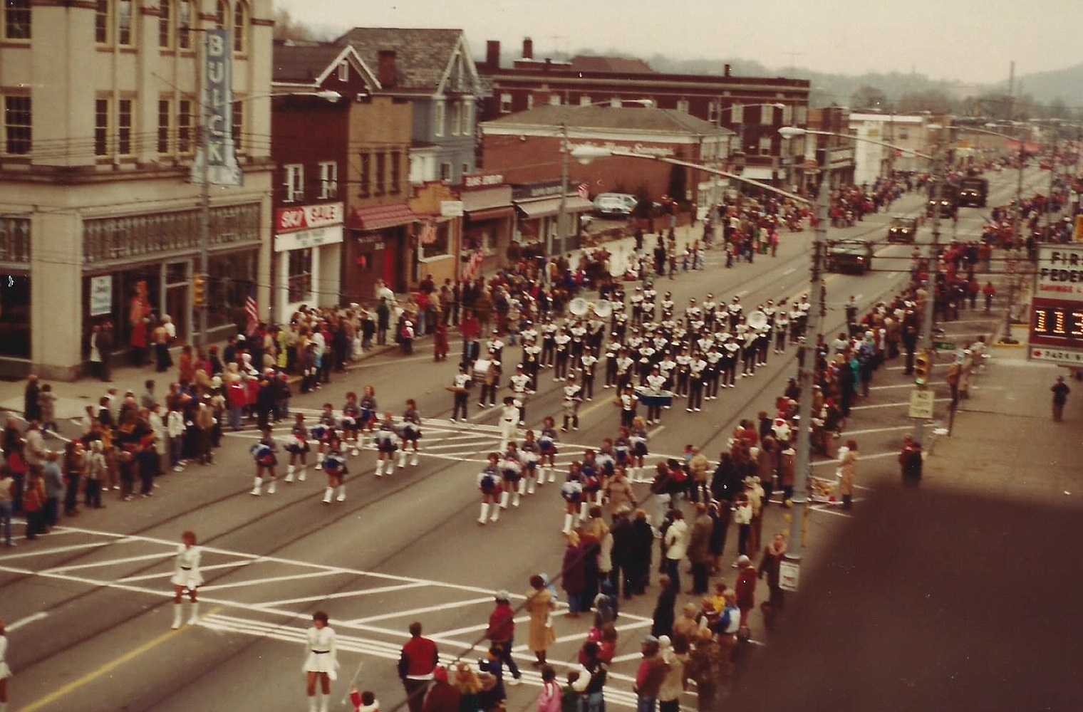 Labor Day Parade Downtown - Beaver County Radio