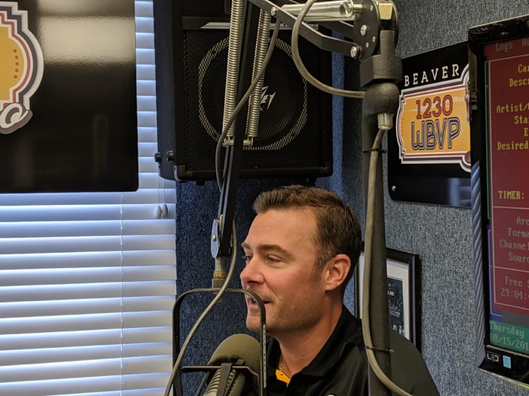 Brighton Twp.'s Rick Holman appears in commercial with Terry Bradshaw ...