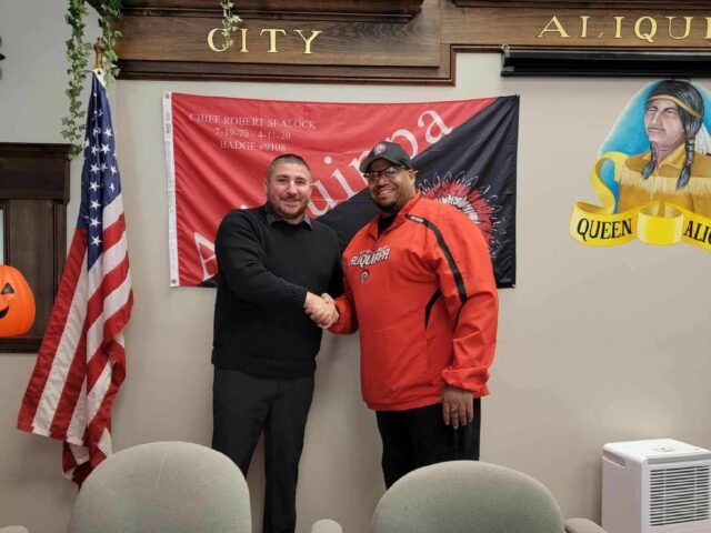 Aliquippa Mayor Swears In New Police Officers - Beaver County Radio