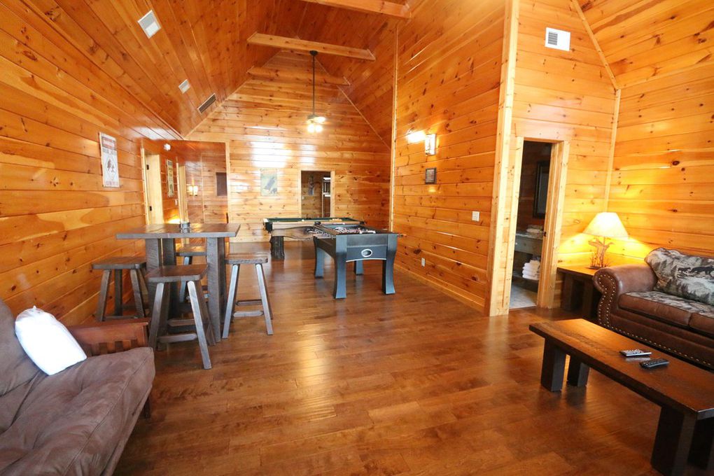 Pigeon Forge Cabin - Amazing Views Mansion From $645.00