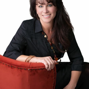 Jeannine Marie Brown's Clyxo