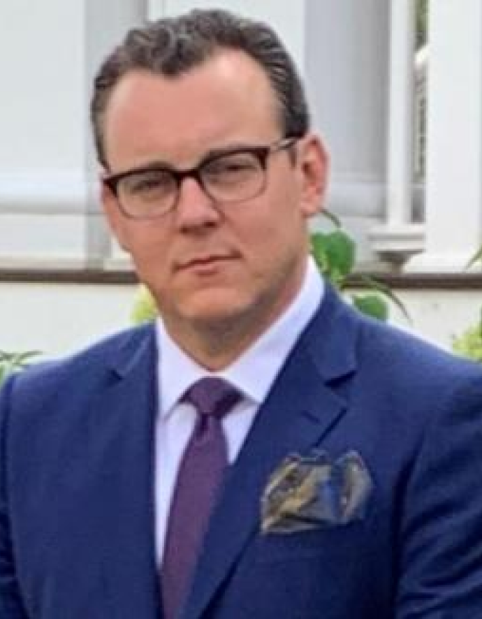 Our Financial Team | Paris International