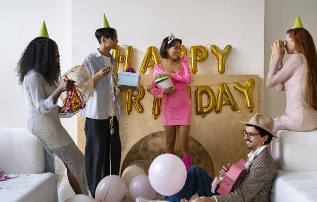 17th Birthday Party Ideas - CustomizedGirl Blog