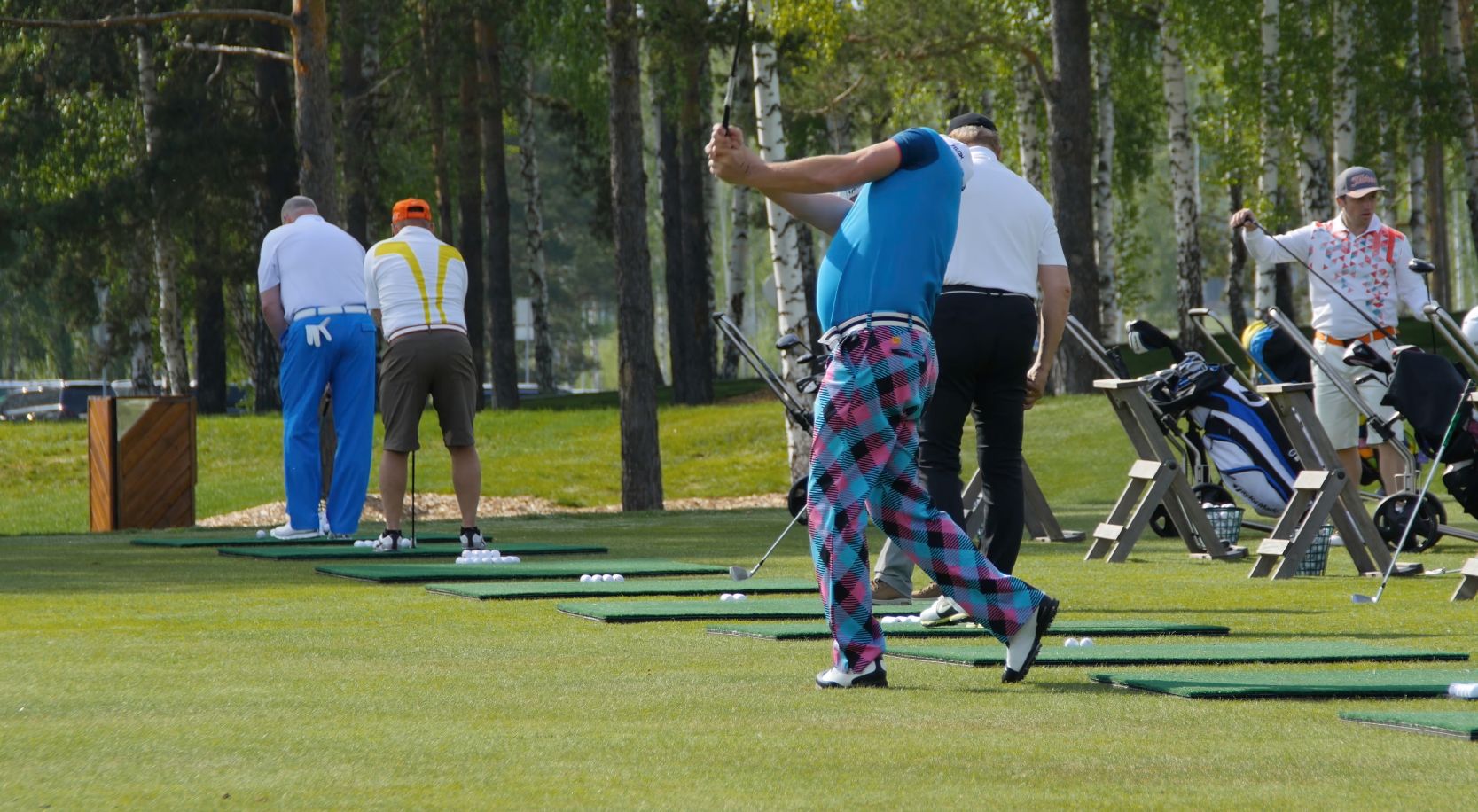 23 Fun Ladder Golf Team Names - CustomizedGirl Blog