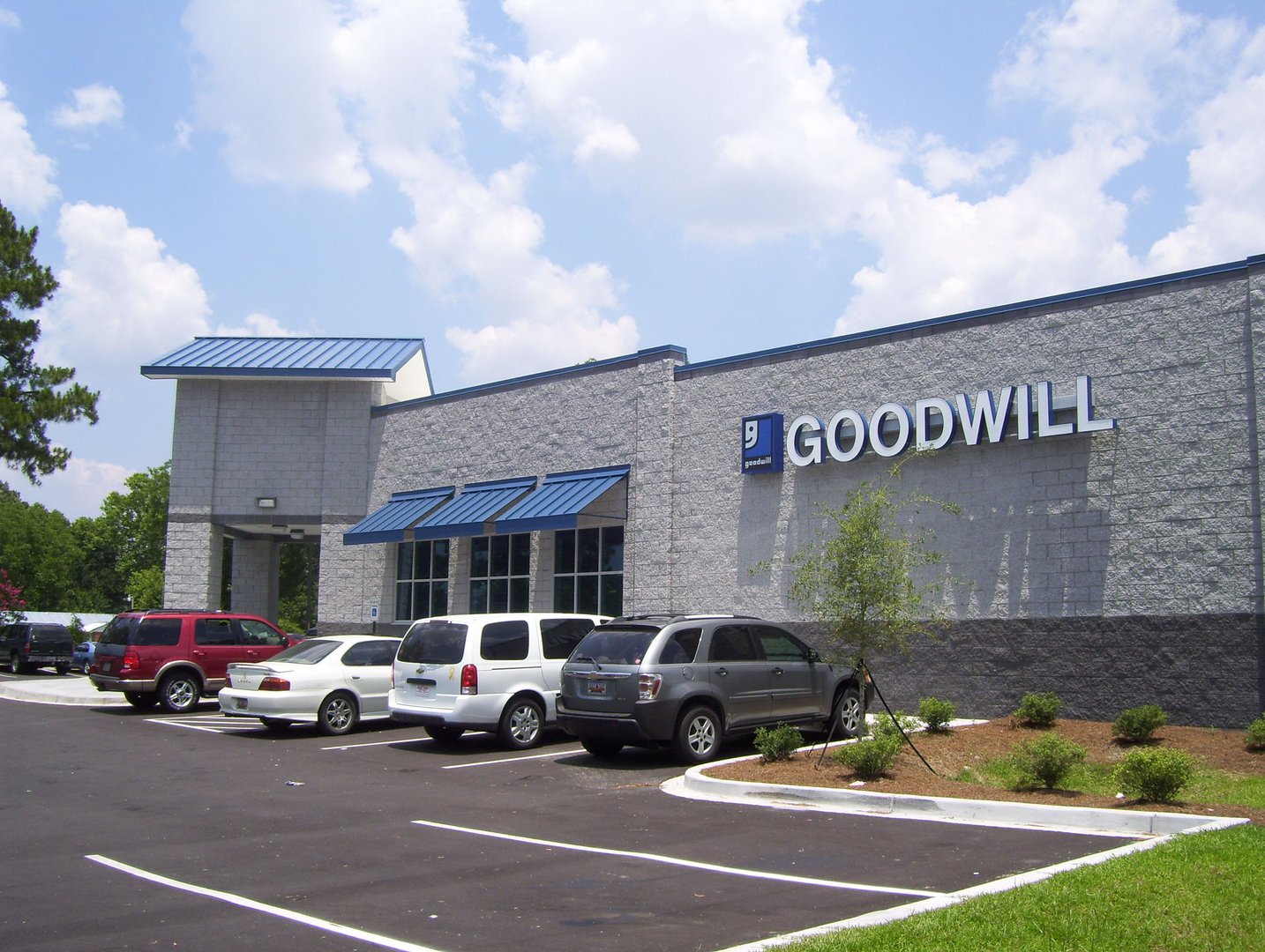 Goodwill Retail Store | David E Looper & Company