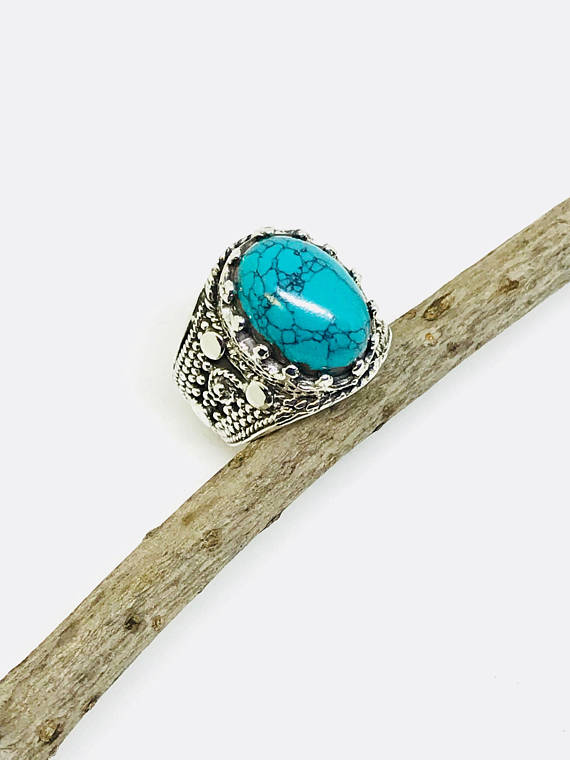 Turquoise ring set in solid sterling silver 925. Size - 9. Genuine ...