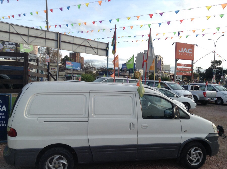 JAC Refine 2010 USD 6,500 | Shopping de Usados