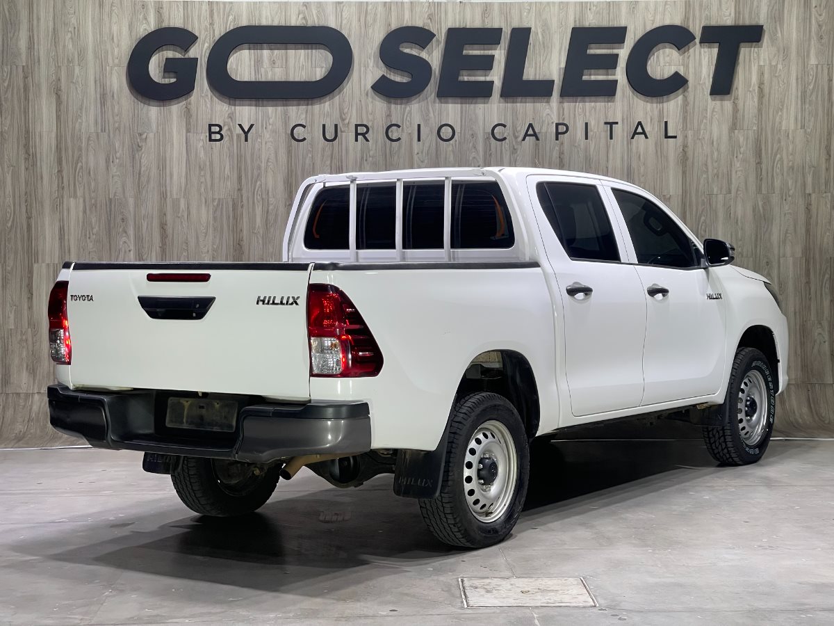 Toyota Hilux DX 4x2 DIESEL 2024 USD 39,900 | Go Select