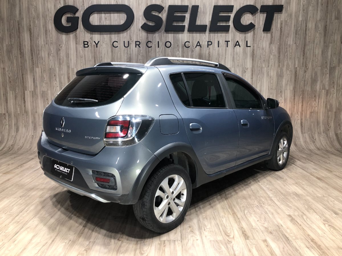 Renault Sandero Stepway PRIVILEGE 2018 USD 13,900 | Go Select