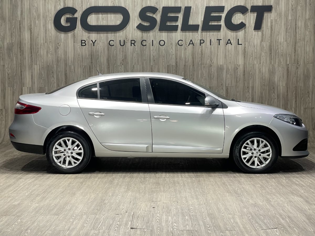 Renault Fluence EXPRESSION 1.6 2016 USD 14,500 | Go Select