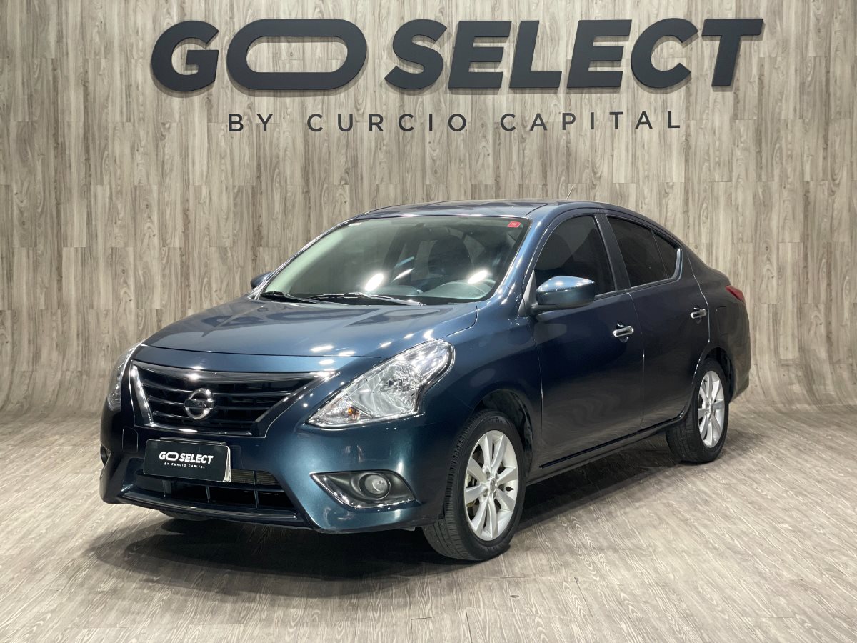 Nissan Versa EXTRA FULL MT 2015 USD 13,900 | Go Select
