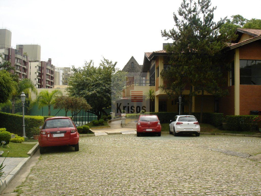 Condomínio em Jardim Colombo à venda - 3 Dorms., 300m² de área - Ref ...