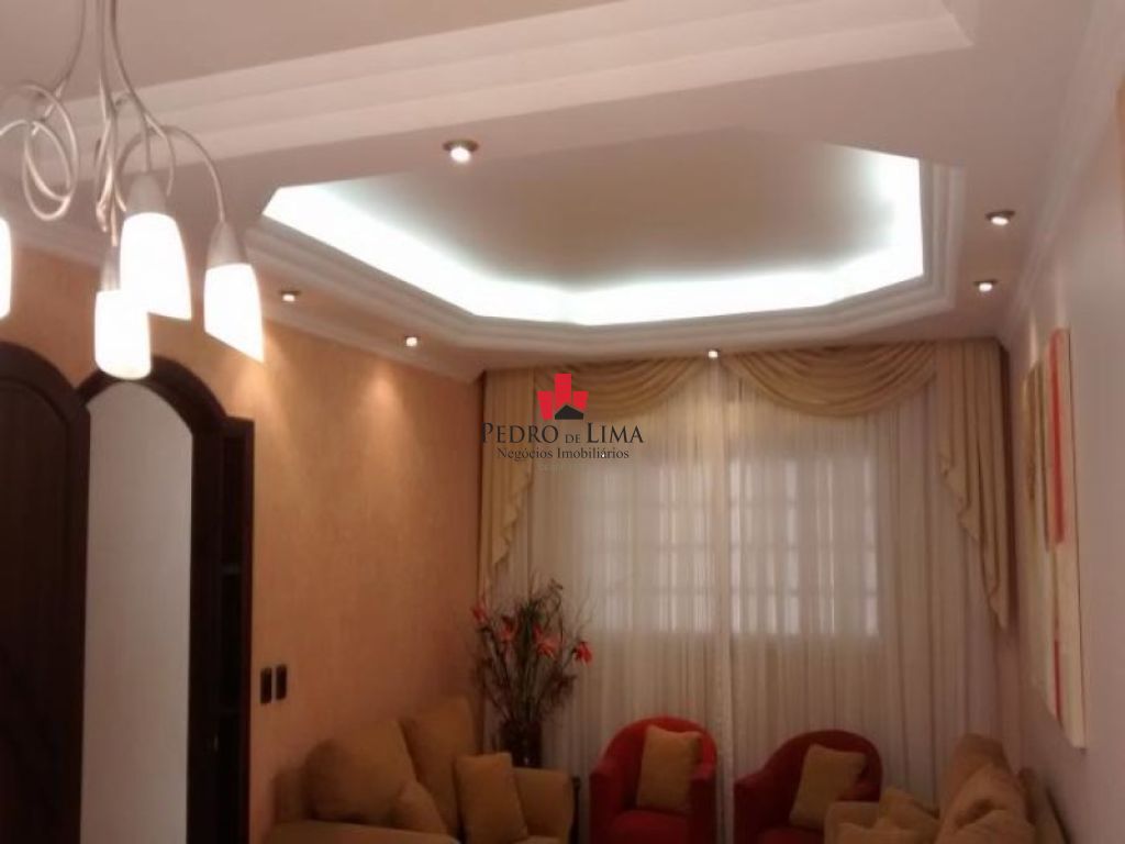 Sobrado frontal com 3 dormitórios sendo 1 suíte e 2 vagas, na Vila Ré ...