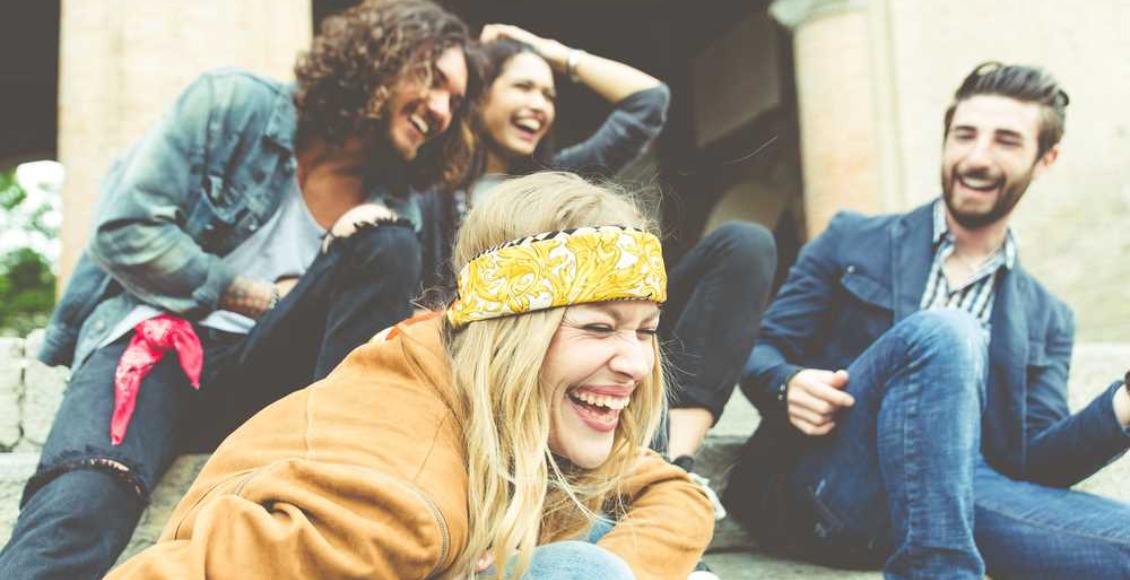 Cómo ser una persona más sociable y hacer más amigos