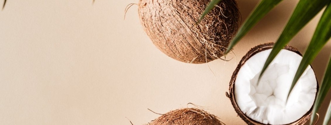 El coco: una fruta dulce, tropical y llena de beneficios