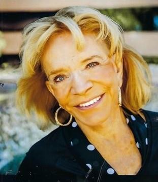 Libby Beckwith's Instagram, Twitter & Facebook on IDCrawl