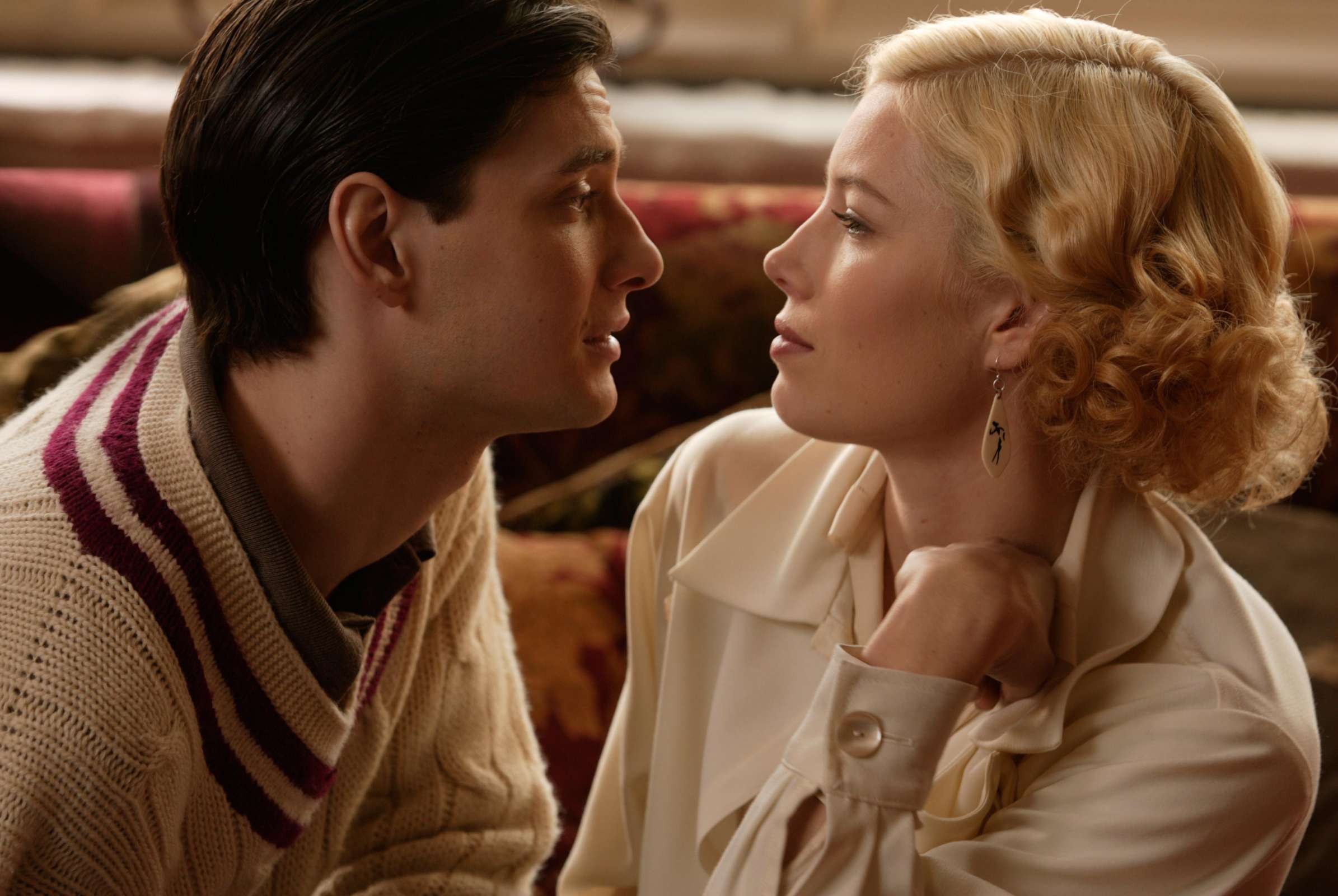 Easy Virtue Movie Review Film Summary 2009 Roger Ebert Easy Virtue Movie Review Film Summary 2009 Roger Ebert