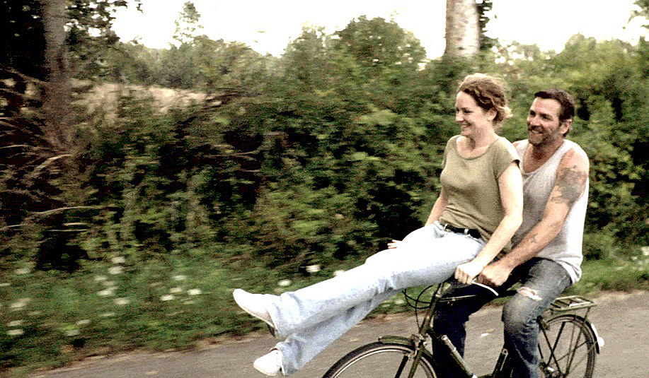 Francine movie review & film summary (2012) | Roger Ebert