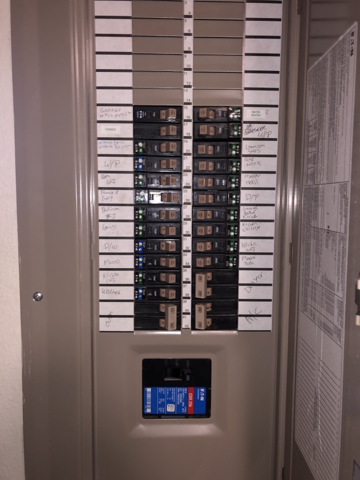 Electrician Arlington & Electrical Repair Services | TopTech Electric