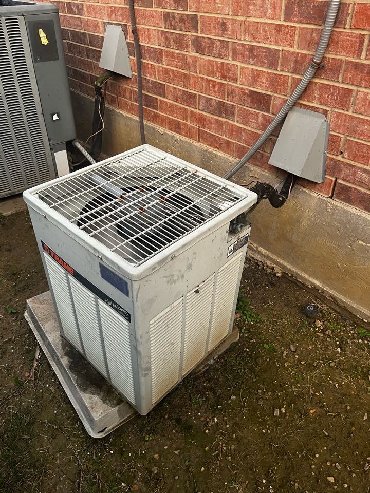 High Velocity Mini Duct | HVAC Service | Mansfield, TX