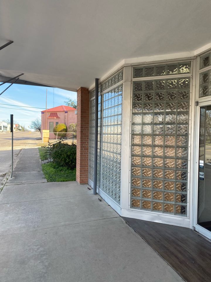 Window Cleaning and Pressure Washing Services | Temple-Belton Texas