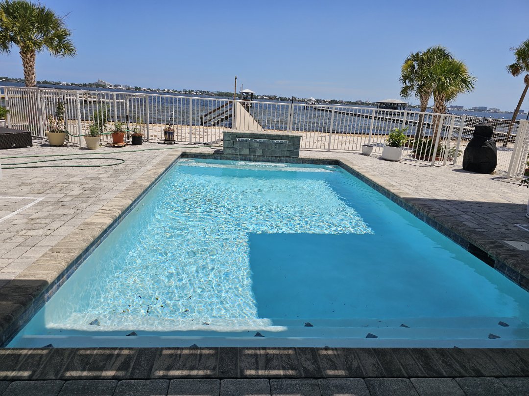 Pool Contractor Near Pensacola, FL - Gulf Breeze Pools and Spa