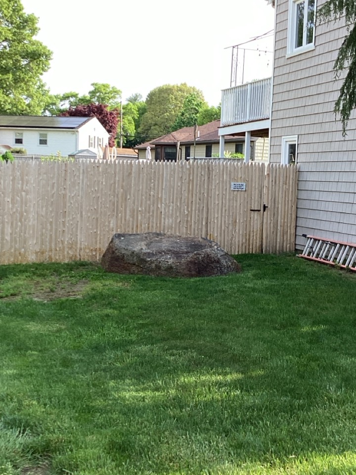 RI Lawn, Weeds & Pest Control Services Program | 4everGreen