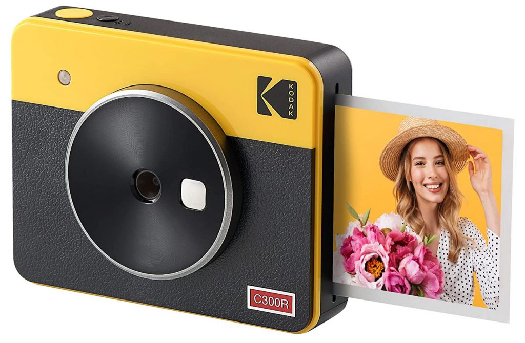 Best Polaroid Cameras In 2023: A Detailed Review